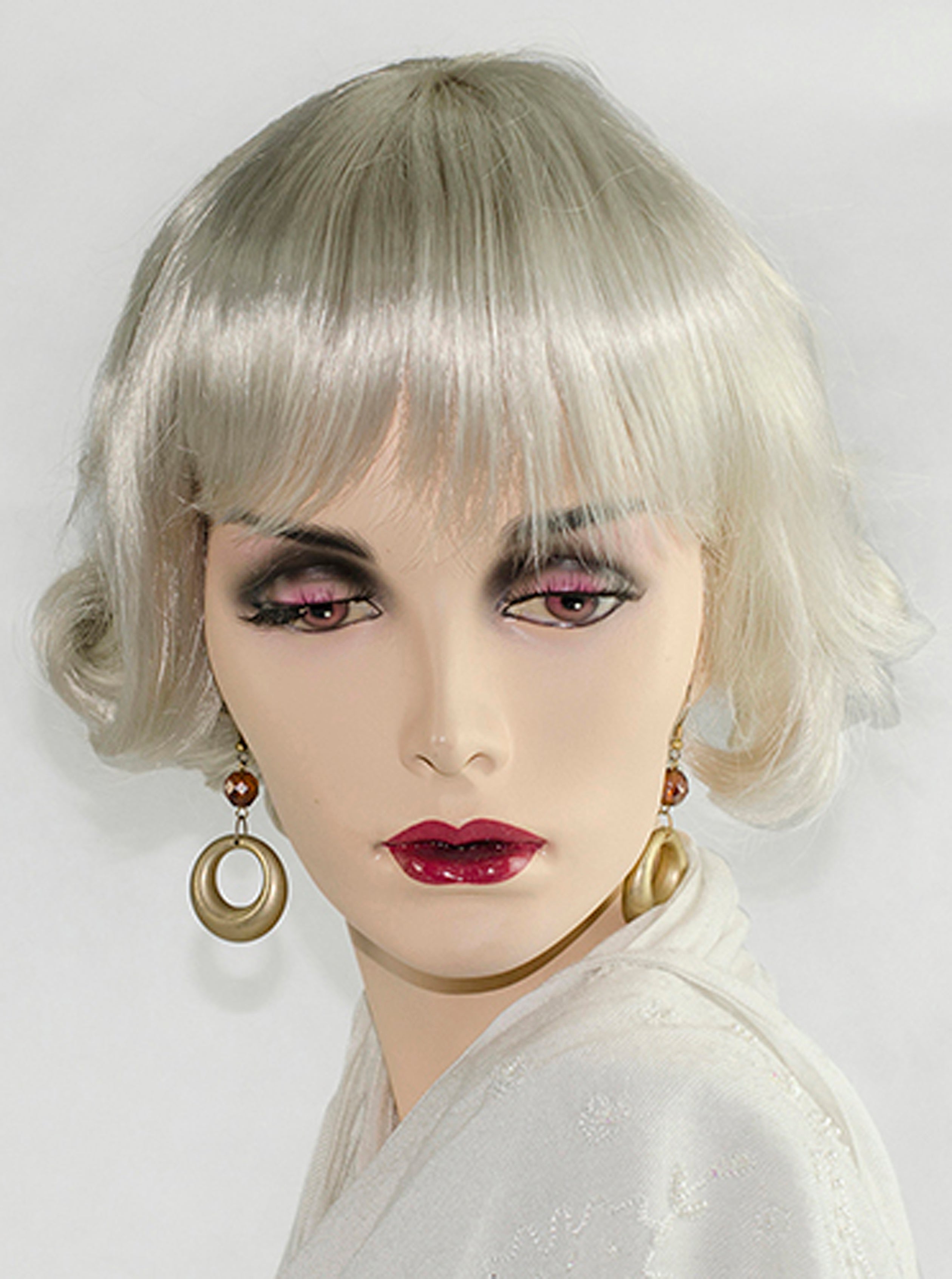 Britt - Synthetic Wig – Creative Wigs