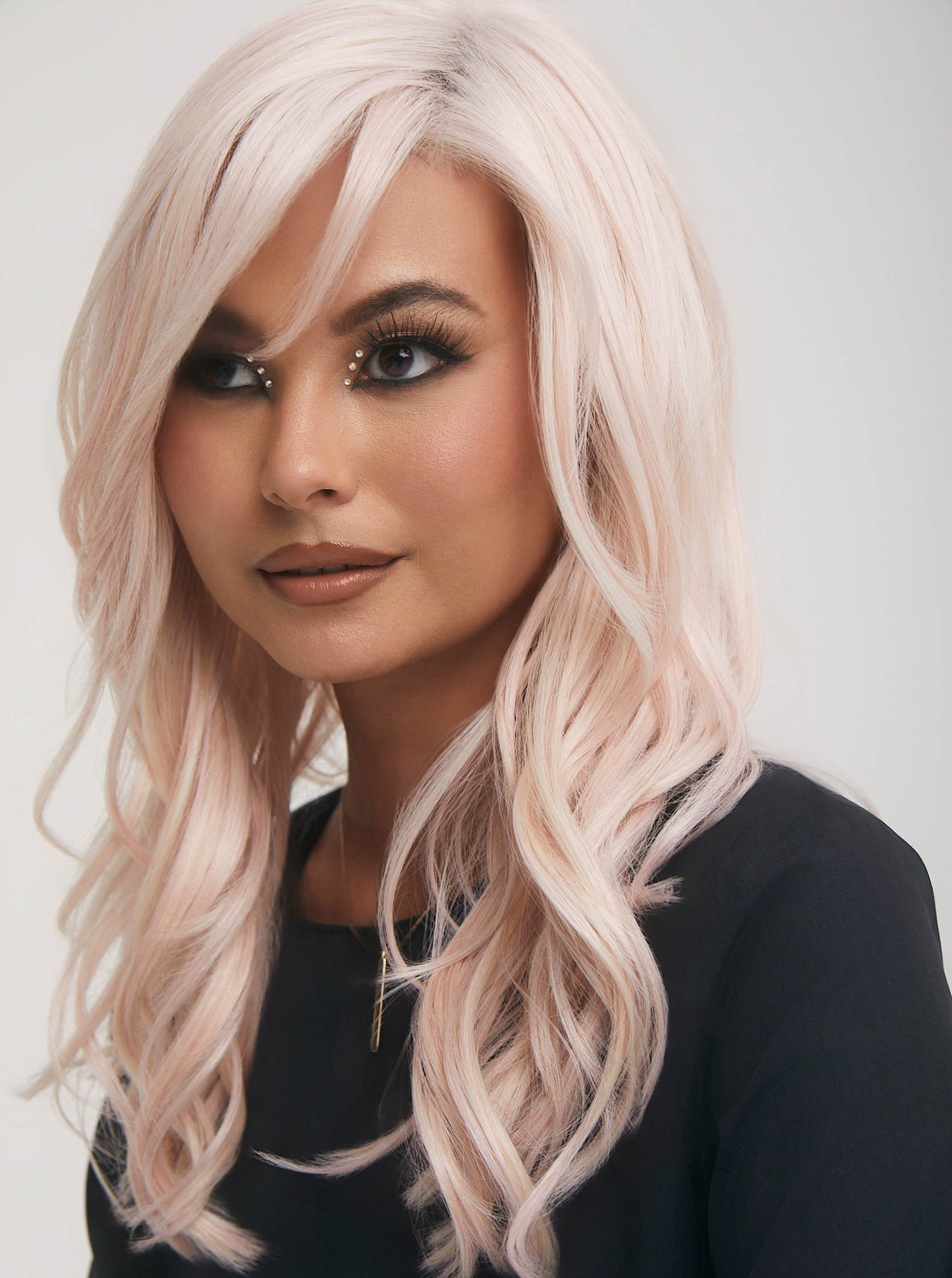 Glam Wavez - HF Synthetic Wig – Creative Wigs
